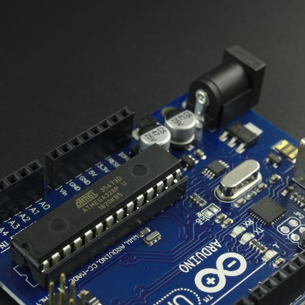 Arduino UNO R3 Compatible. Tarjeta de Aprendizaje de Electrónica Arduino UNO R3 Compatible. Tarjeta de Aprendizaje de Electrónica